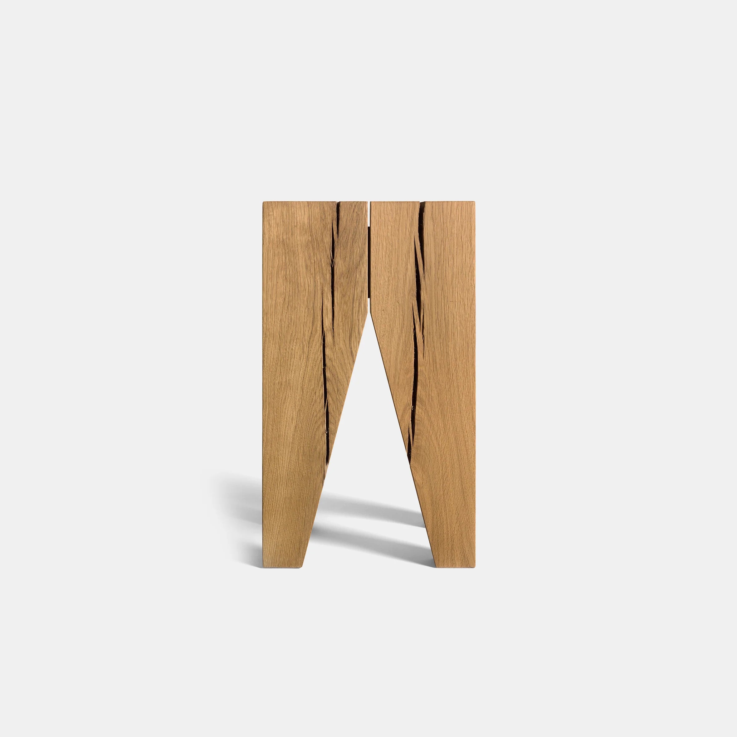 backenzahn stool – super studio